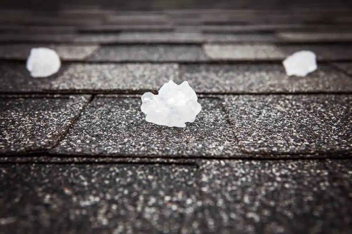 4 Best Roof Shingles For A Hail Resistant Roof (Ranked)